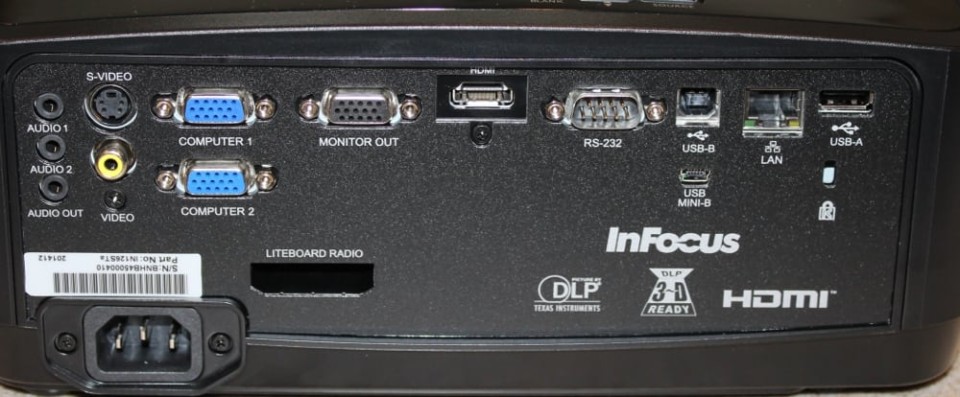 InFocus IN126STa Projector Review - Hardware Tour - Projector Reviews