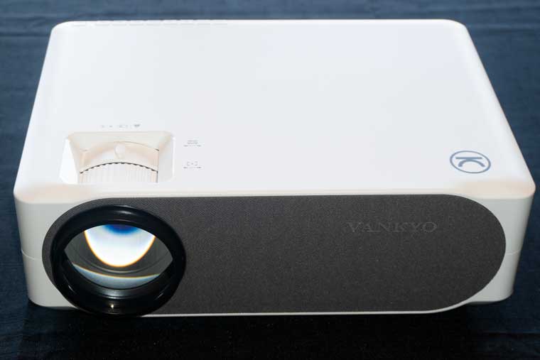 BenQ TH585 vs. Vankyo V630 Comparison Review - Projector Reviews