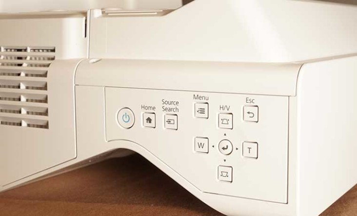 Epson PowerLite 725W Ultra-Short Throw Education Projector Review ...