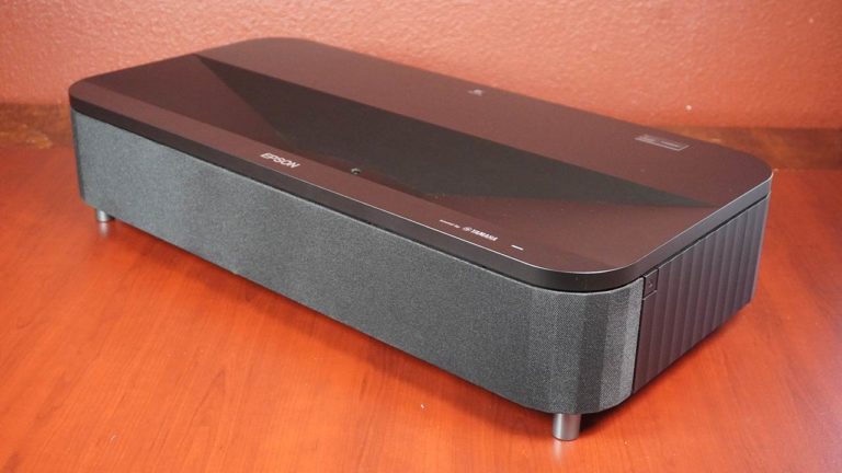 Epson EpiqVision Ultra LS800 3LCD Laser Projector Review - Projector ...