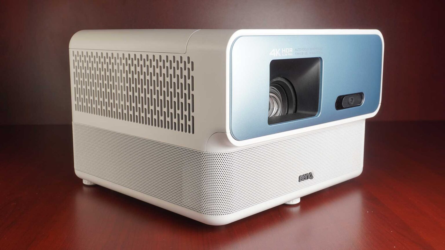 BenQ GP500 4K 4LED Smart Projector Review - Projector Reviews