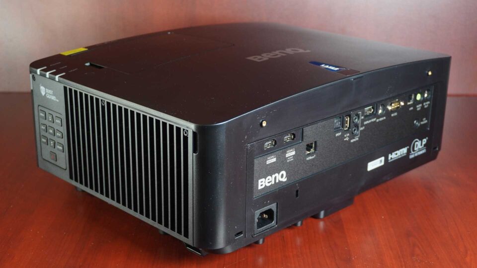 BenQ LK936ST 4K Golf Simulation and Home Entertainment Projector Review ...