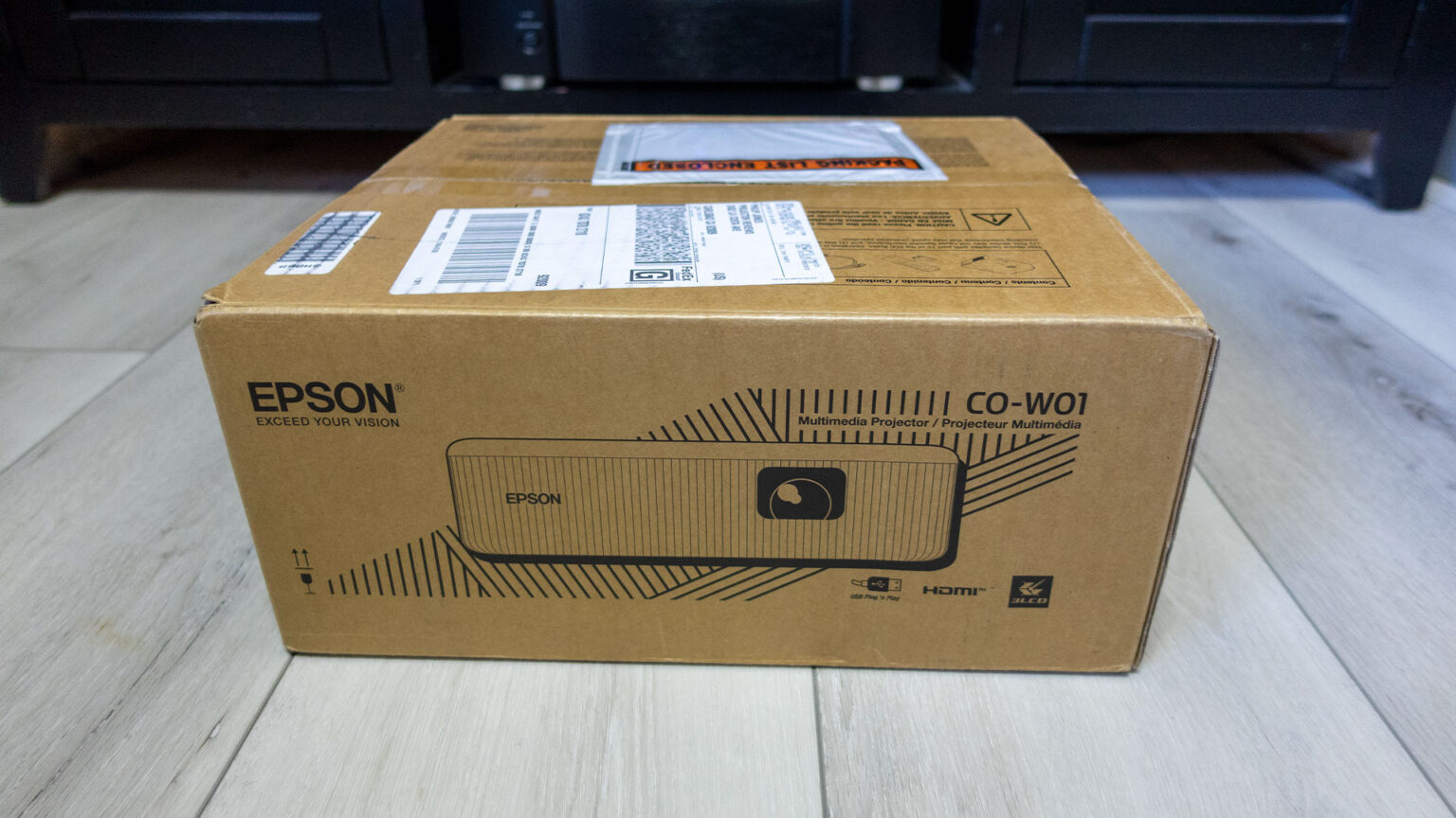 Epson EpiqVision Flex CO-W01 Portable Projector Review - Projector Reviews